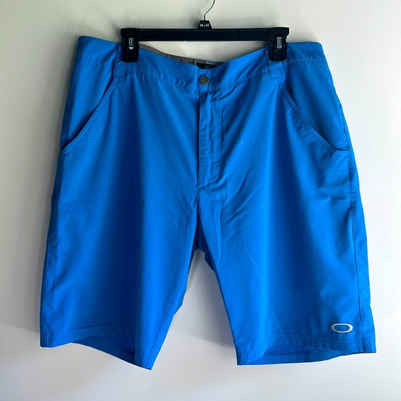 Oakley | Shorts | Mens Oakley Shorts | Poshmark
